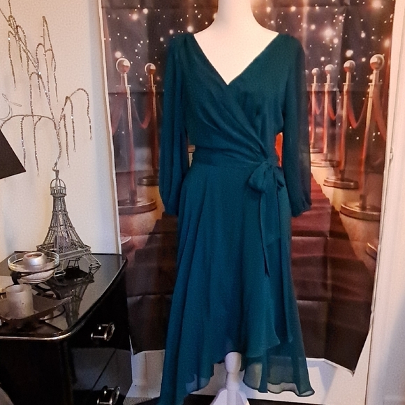 Dkny | Dresses | Dkny Green Asymmetrical Wrap Dress With Bishop Sleeves ...